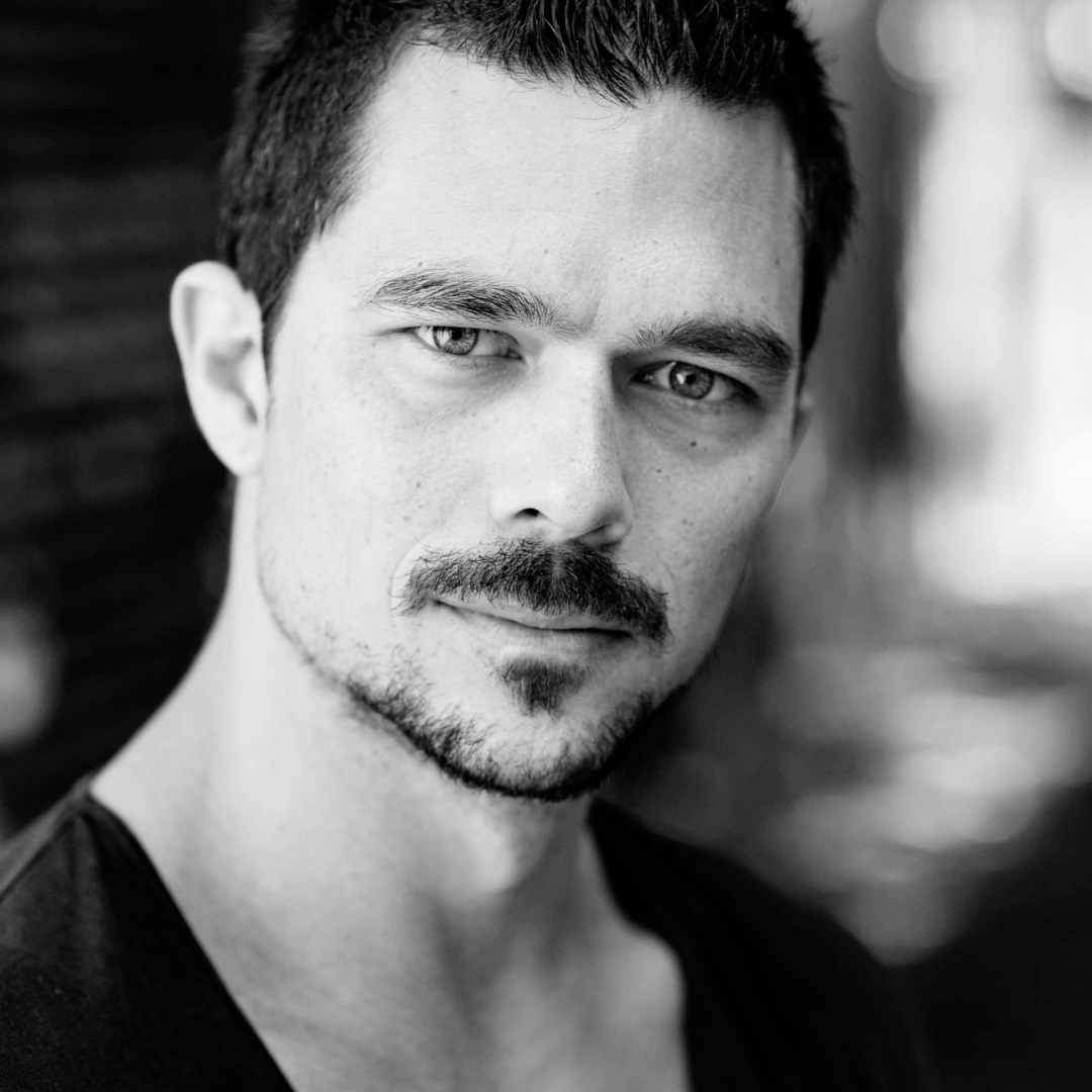Luke Arnold - Film & Television Studio International