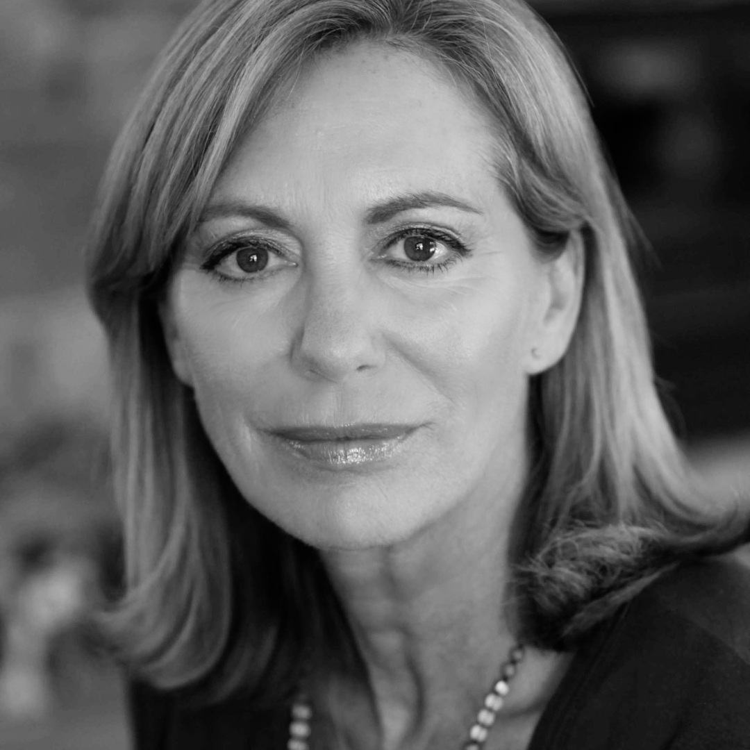 Kerry Armstrong - Film & Television Studio International